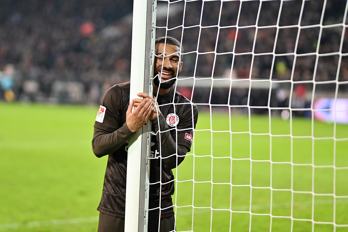 FC St. Pauli mit Gnade, aber ohne Wackler | HL-SPORTS - Sport-News für ...