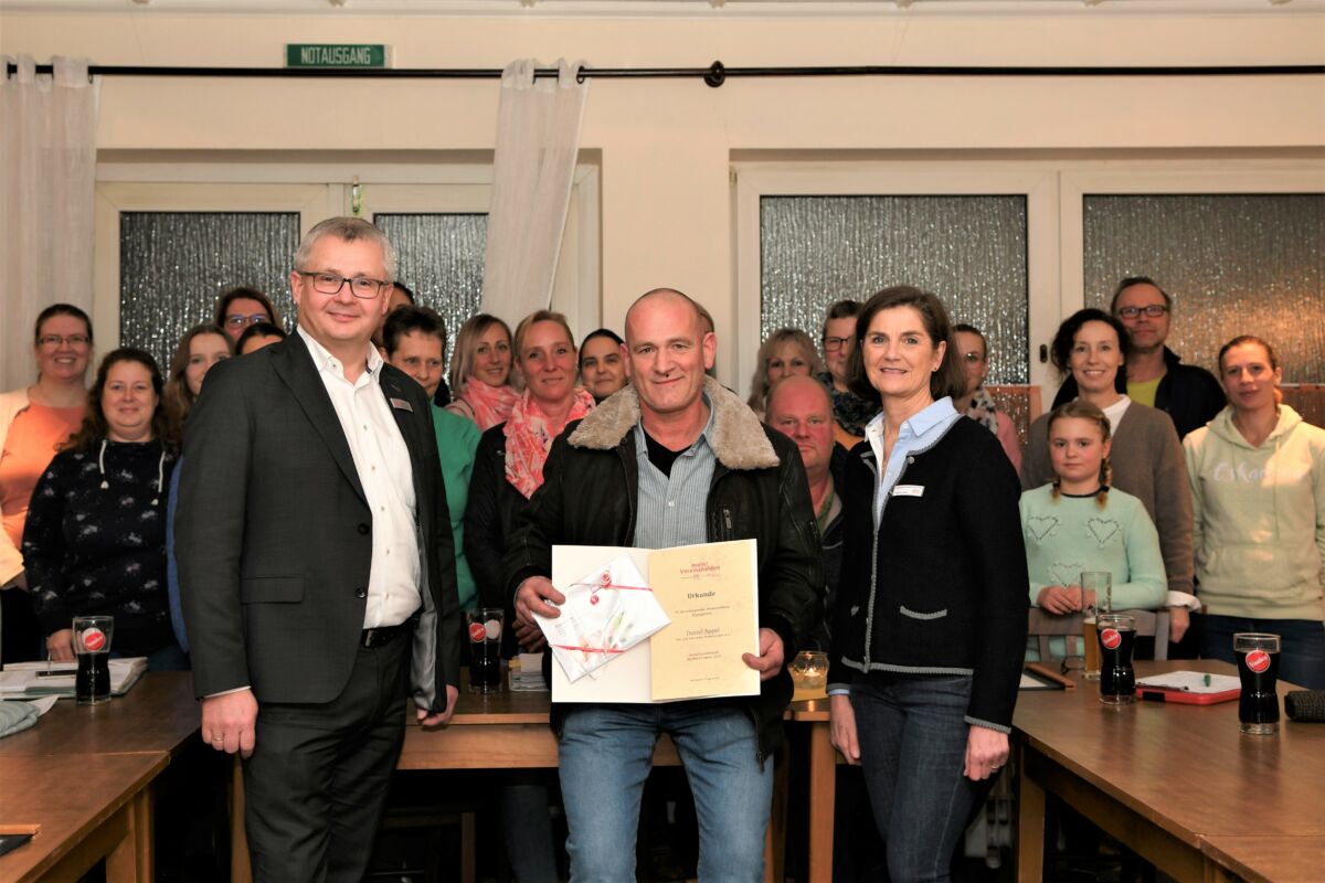 Still und leise im Hintergrund – Auszeichnung für „Ernie“ › HL-SPORTS