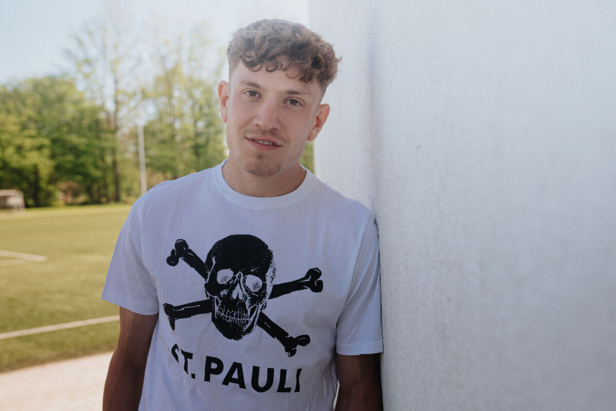 FC St. Pauli präsentiert ersten Neuzugang › HL-SPORTS