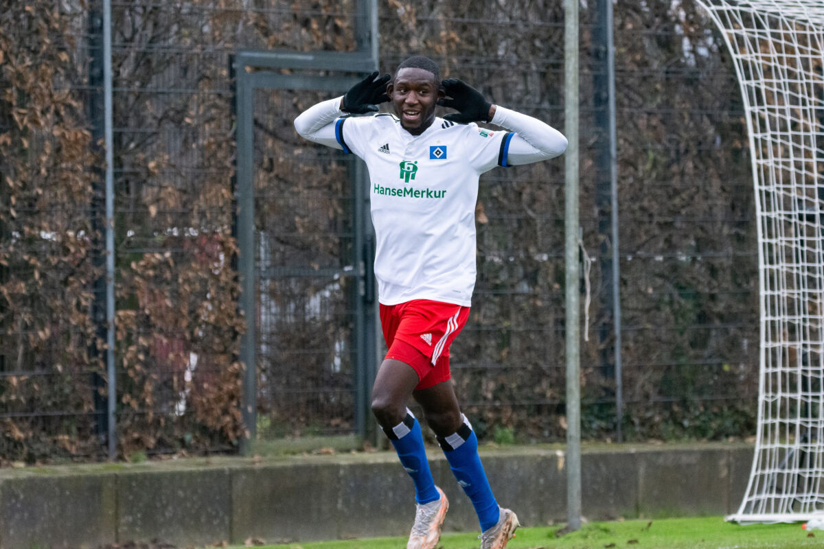 HSV: Bumm-Bumm-Beleme wird Profi – Lübeck eine Option? Der Süden ist ...