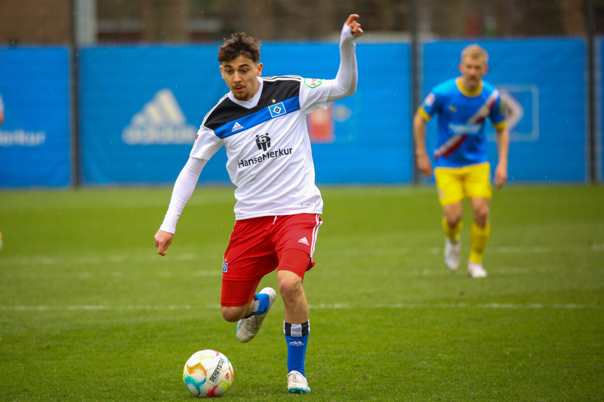 Heide Held im Elfmeterschießen – Zwei Hamburger stehen im WM-Finale ...