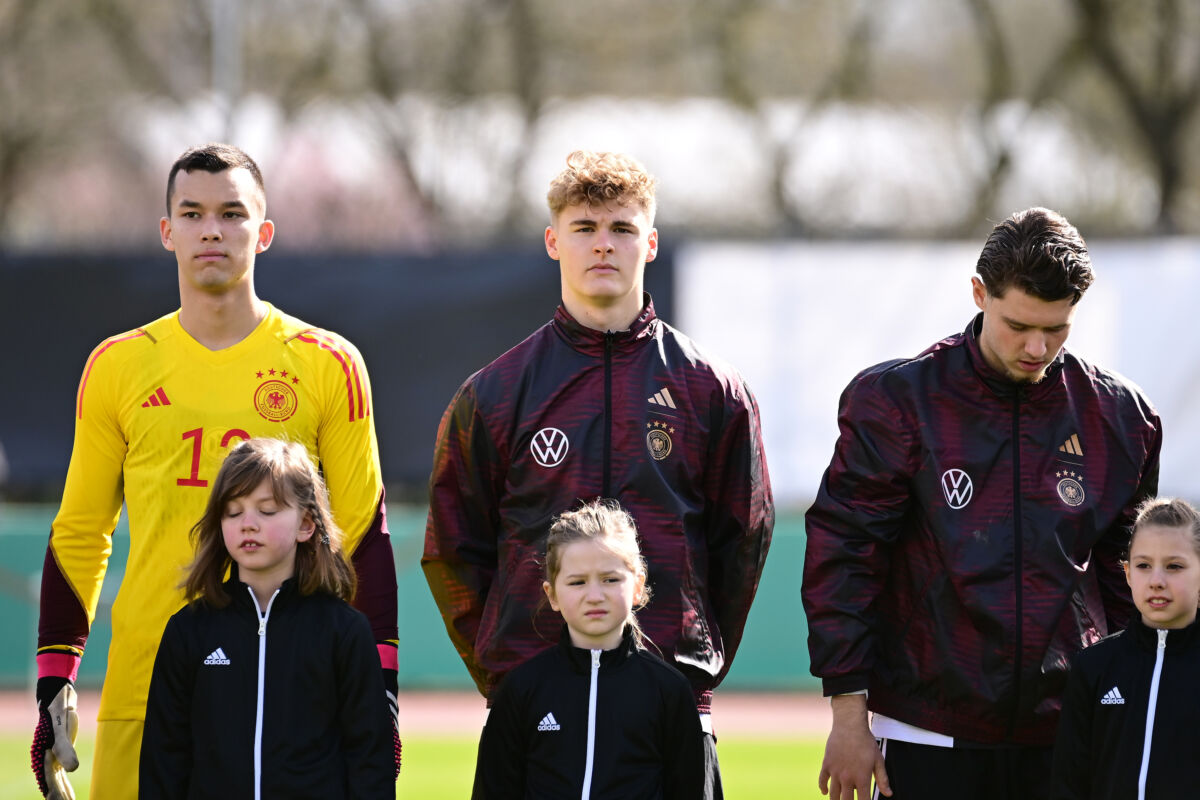 Holstein Kiel: Tauziehen um Verteidiger › HL-SPORTS