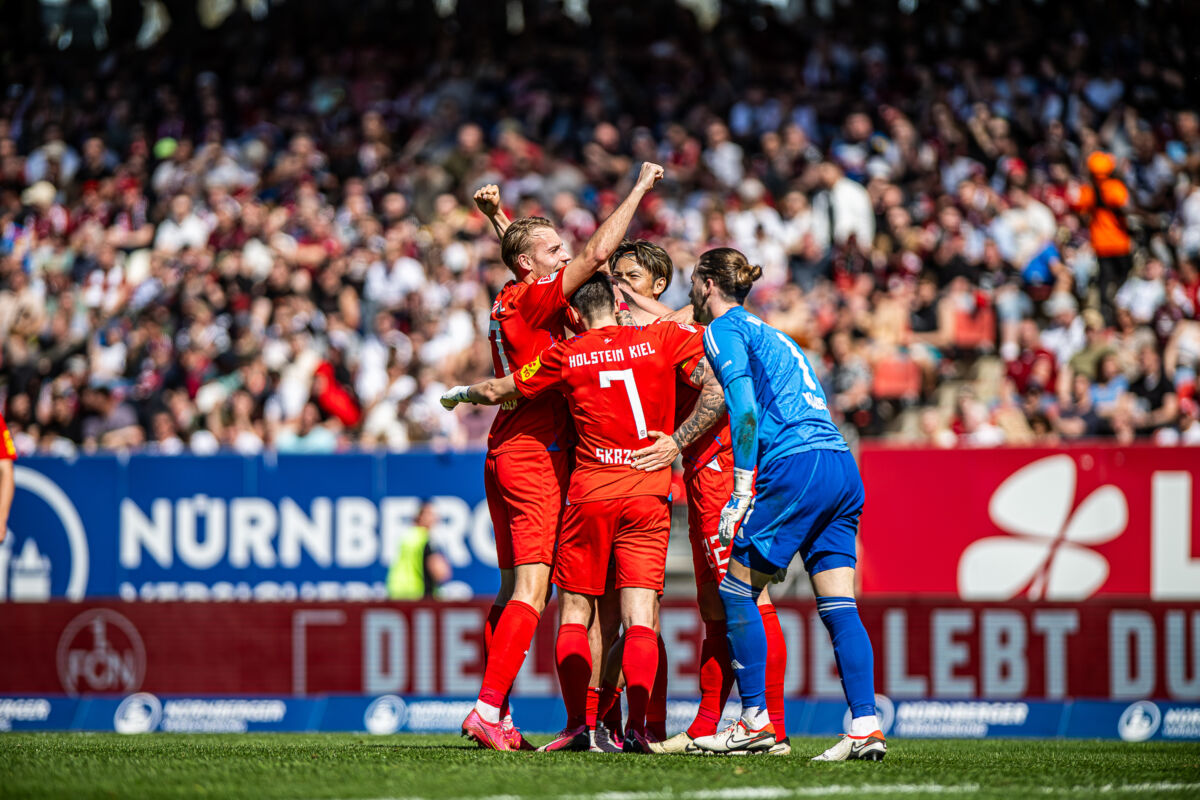 Holstein Kiel: „Wir liegen uns nicht in den Armen“ › HL-SPORTS