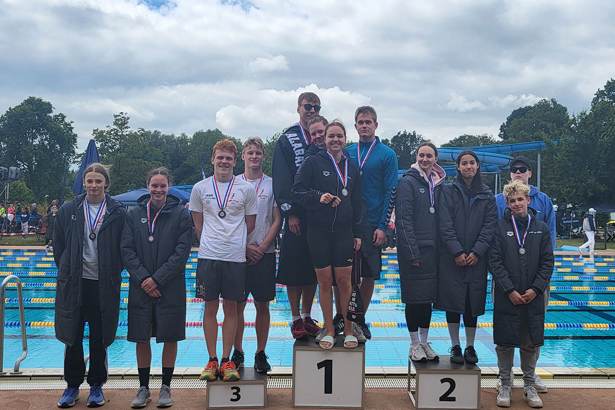 Siegreiche Staffeln und viele Einzelmedaillen für die SG Lübeck bei den ...