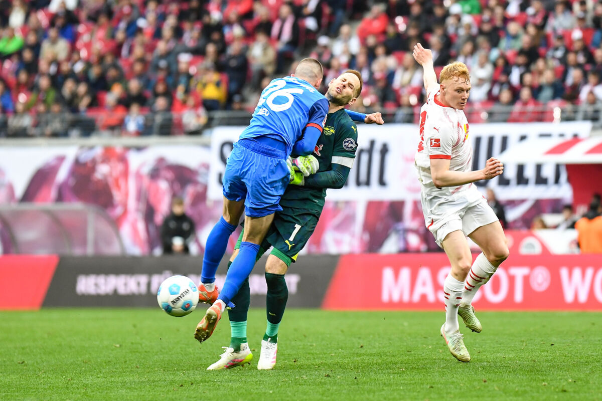 Holstein Kiel gibt nicht auf: Elfer versaut die Überraschung, Fiete Arp bekommt keinen – Horror ...